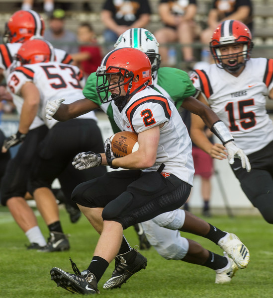 Celina vs Versailles football Photo Album | The Daily Standard