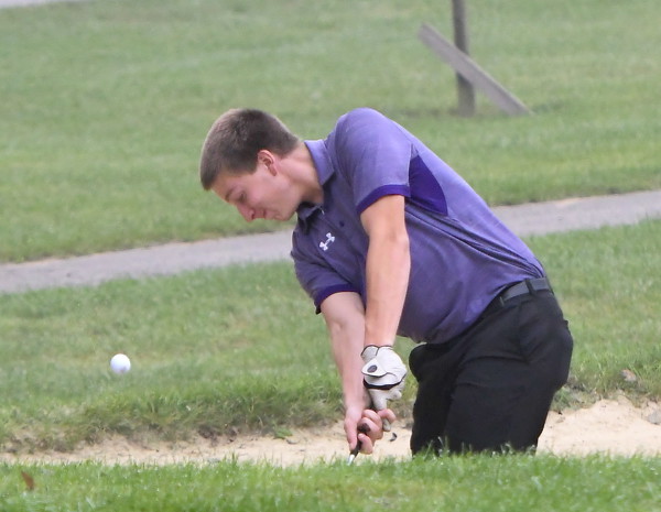 Moeller Memorial boys golf tournament Photo Album | The Daily Standard