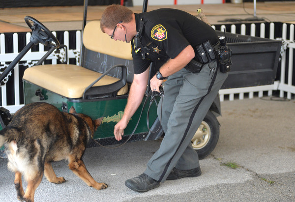Mercer County Sheriff Department's K-9 Demo Photo Album | The Daily ...