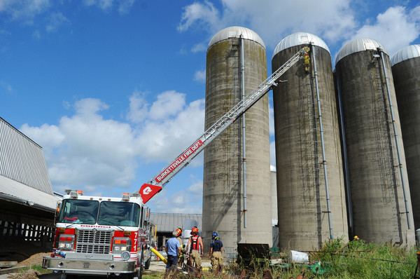 silo fire at 195 Cassella Montezuma Road Photo Album | The Daily Standard