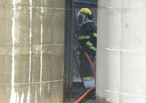 silo fire at 195 Cassella Montezuma Road Photo Album | The Daily Standard