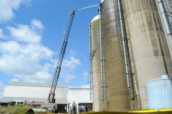 silo fire at 195 Cassella Montezuma Road Photo Album | The Daily Standard