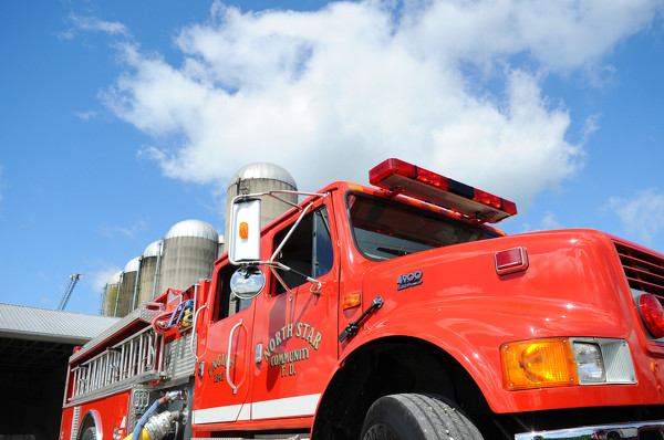 silo fire at 195 Cassella Montezuma Road Photo Album | The Daily Standard