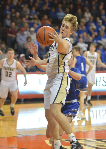 Parkway vs Tiffin Calvert boys basketball Photo Album | The Daily Standard