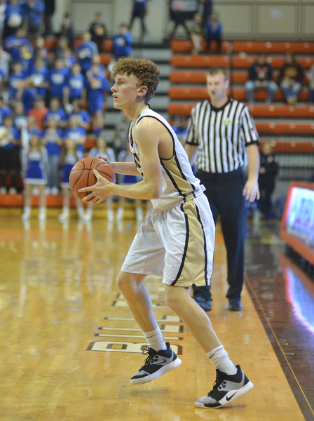 Parkway vs Tiffin Calvert boys basketball Photo Album | The Daily Standard