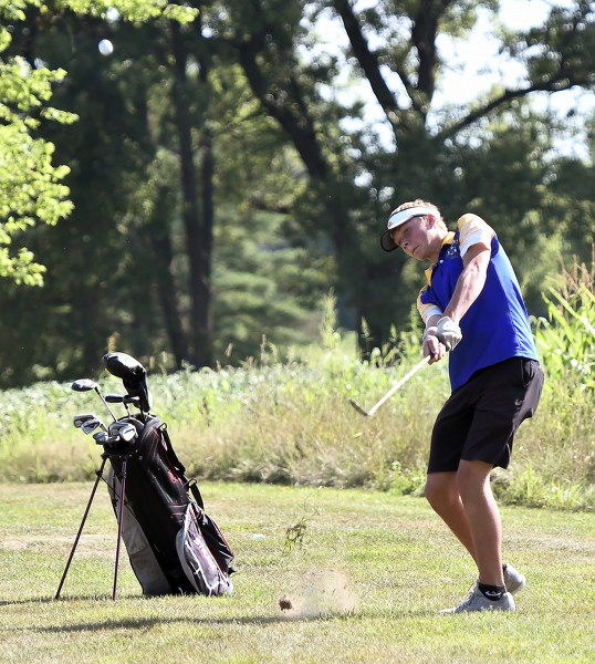 Minster vs Marion Local boys golf Photo Album | The Daily Standard