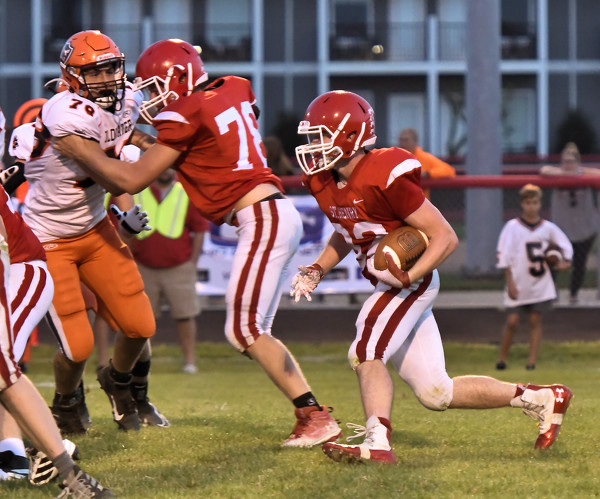 Coldwater vs St. Henry football Photo Album | The Daily Standard