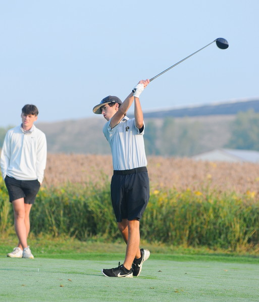 Jordan Moeller Memorial Invitational boys golf Photo Album | The Daily ...