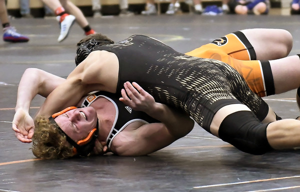 Coldwater vs Parkway wrestling Photo Album | The Daily Standard