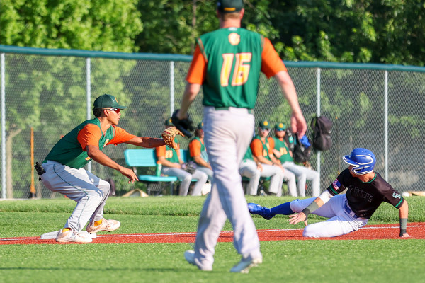 Mariners vs Southern Ohio Copperheads college baseball Photo Album ...