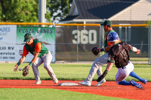Mariners vs Southern Ohio Copperheads college baseball Photo Album ...