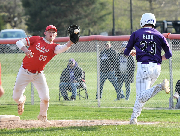 St. Henry vs Fort Recovery baseball Photo Album | The Daily Standard