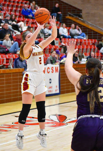 New Bremen vs Ada girls basketball Photo Album | The Daily Standard