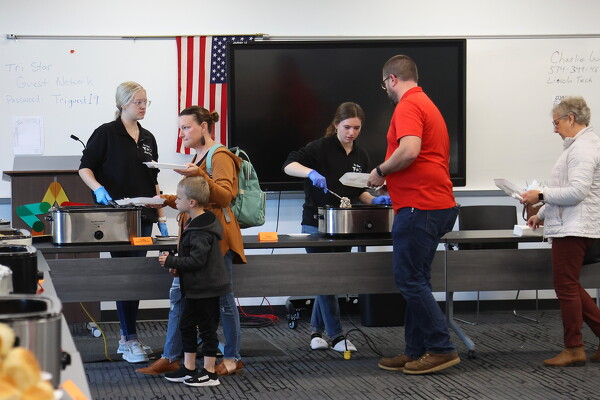 Tri Star Thanksgiving Dinner Photo Album | The Daily Standard