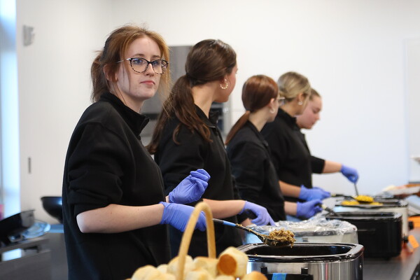 Tri Star Thanksgiving Dinner Photo Album | The Daily Standard