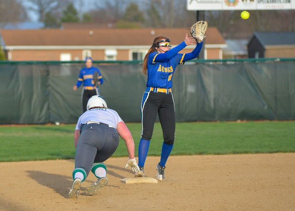 Celina vs Russia softball Photo Album | The Daily Standard