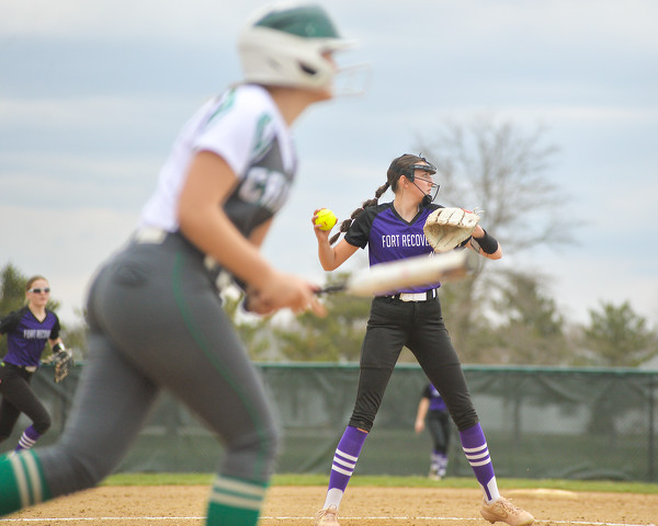 Fort Recovery vs Celina softball Photo Album | The Daily Standard