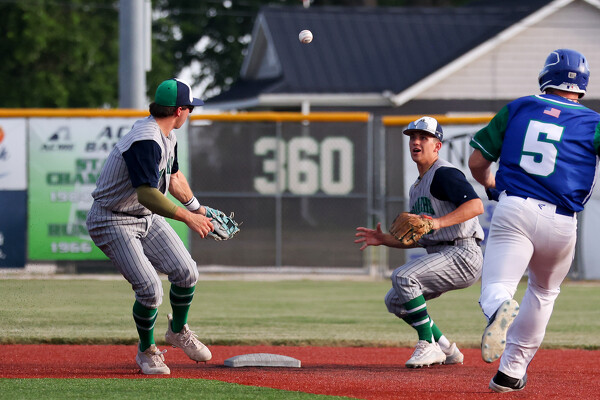 Mariners vs Michigan Monarchs college baseball Photo Album | The Daily ...