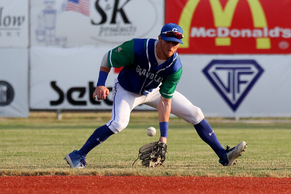 Mariners vs Michigan Monarchs college baseball Photo Album | The Daily ...