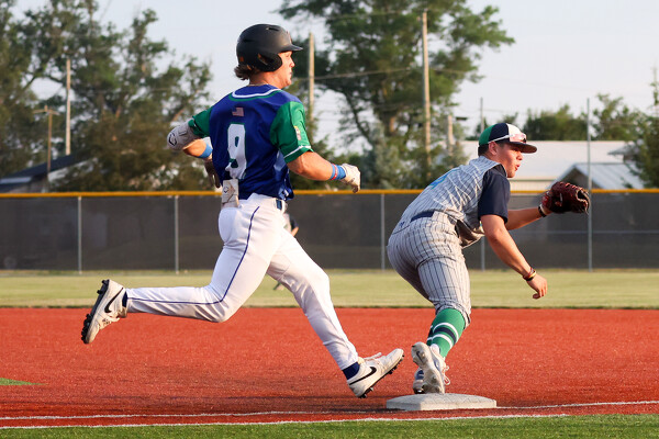 Mariners vs Michigan Monarchs college baseball Photo Album | The Daily ...
