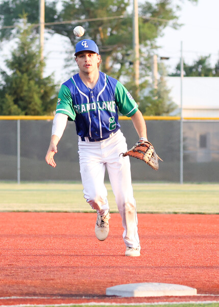 Mariners vs Michigan Monarchs college baseball Photo Album | The Daily ...