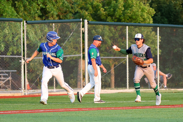 Mariners vs Michigan Monarchs college baseball Photo Album | The Daily ...