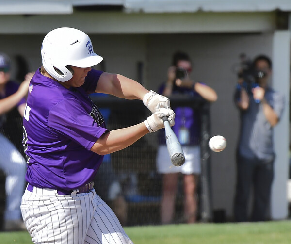 Fort Recovery vs Leipsic baseball Photo Album | The Daily Standard