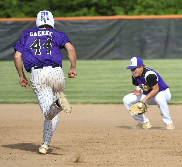 Fort Recovery vs Leipsic baseball Photo Album | The Daily Standard