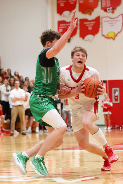 St. Henry vs Celina boys basketball Photo Album | The Daily Standard