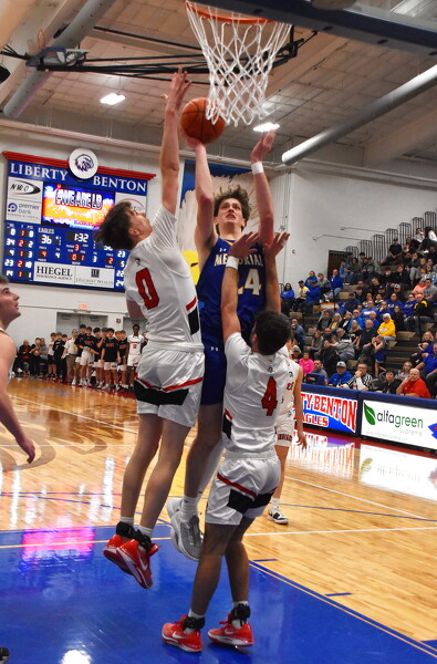 St. Marys vs Shawnee boys basketball Photo Album | The Daily Standard