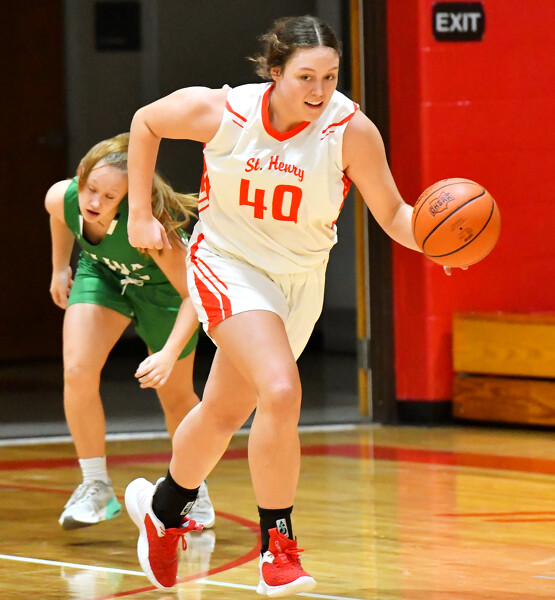 St. Henry vs Celina girls basketball Photo Album | The Daily Standard
