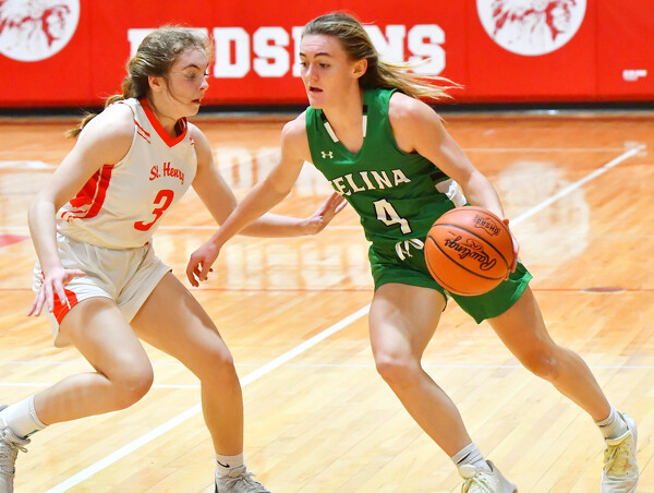 St. Henry vs Celina girls basketball Photo Album | The Daily Standard