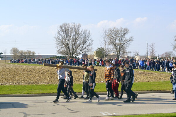 Minster Good Friday procession Photo Album | The Daily Standard