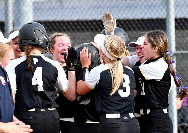 Minster vs Parkway softball Photo Album | The Daily Standard