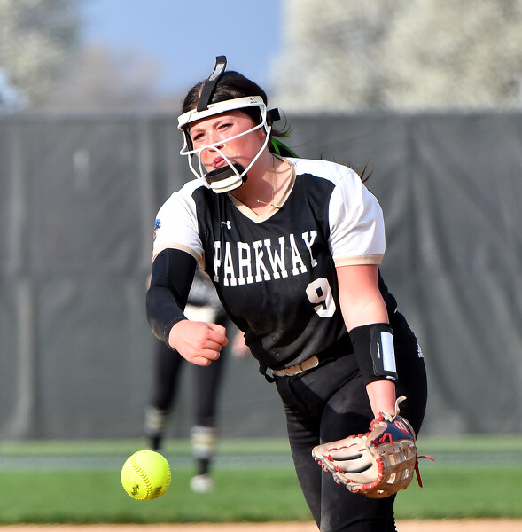 Minster vs Parkway softball Photo Album | The Daily Standard
