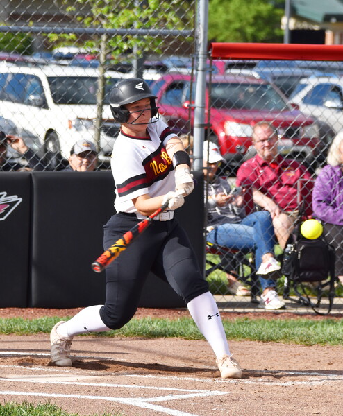 New Bremen vs Hardin Northern softball Photo Album | The Daily Standard