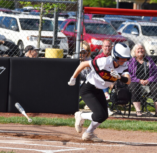 New Bremen vs Hardin Northern softball Photo Album | The Daily Standard