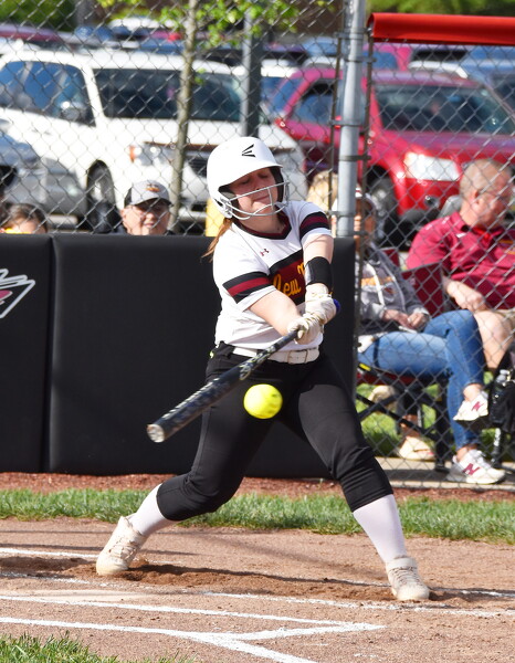 New Bremen vs Hardin Northern softball Photo Album | The Daily Standard