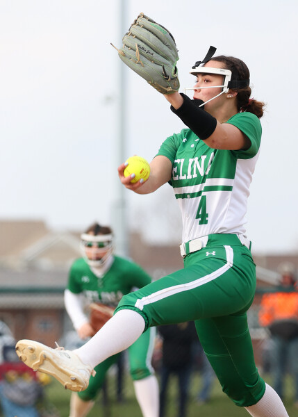 Parkway vs Celina softball Photo Album | The Daily Standard