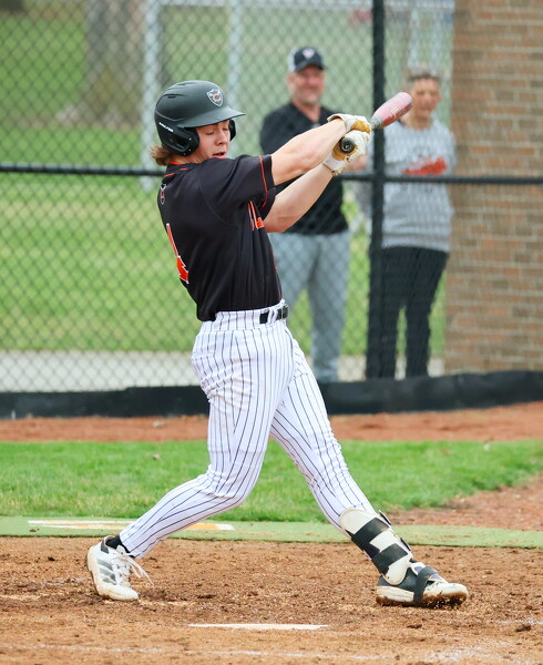 Coldwater vs Benjamin Logan baseball Photo Album | The Daily Standard