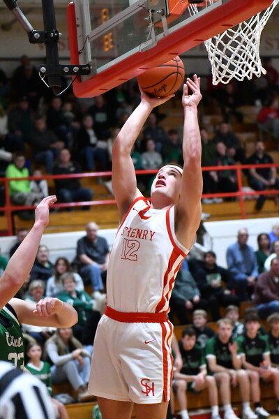 St. Henry vs Celina boys basketball Photo Album | The Daily Standard